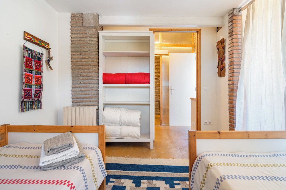 Casa De Vacaciones 'Casa Rústica Cal Mian' Con Vistas A La Montaña, Wi-fi Y Aire Acondicionado - Valls
