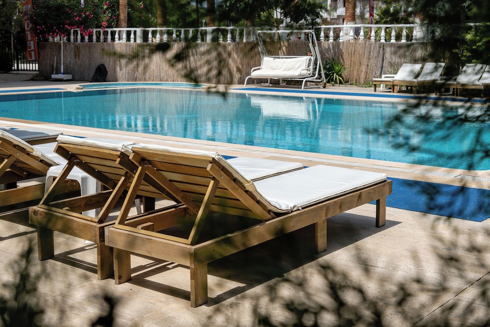 Moda Suit Hotel - Çamyuva