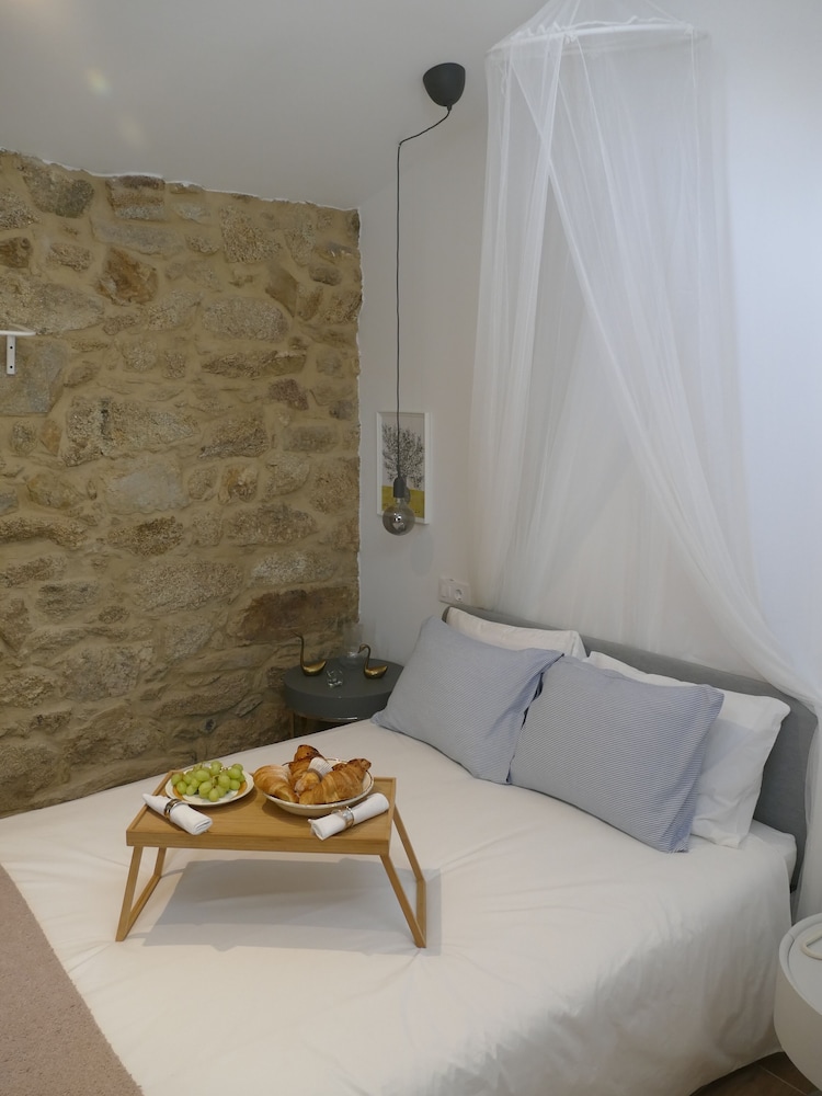 Casita A Estrenar En Fincan Con Río Próxima A Tui, Gondomar Y Portugal - Tui