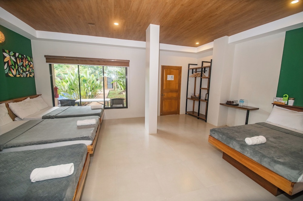 Cozy Family Room Near the Swimming Pool at TEZA Resort, Bantayan Island ...