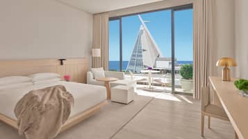 Quarto luxo, 2 camas Queen, para não fumantes, vista para o mar | Roupas de cama premium, frigobar, cofres nos quartos, escrivaninha