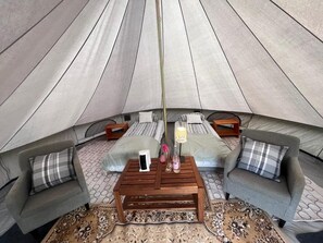 1 quarto, Wi-Fi de cortesia, roupa de cama