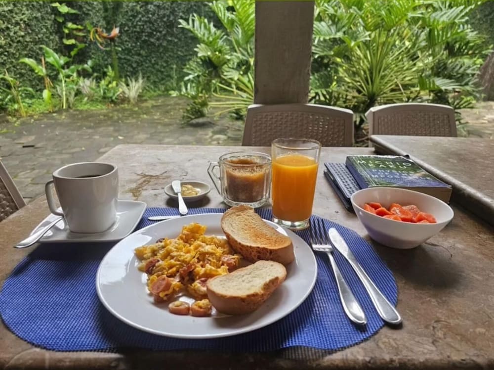 Insitu Recovery Hotel - Cali