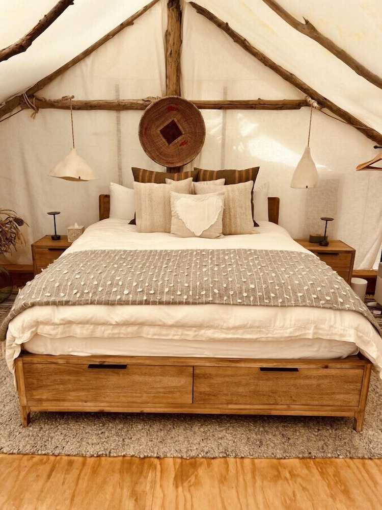 Casita Eco-glamping Santa Barbara 4 People- Luxe - Santa Barbara, CA