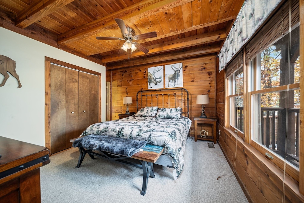 Cherokee Winds - 2bd 3bth in Chalet Village w/ Mountain Vews ...