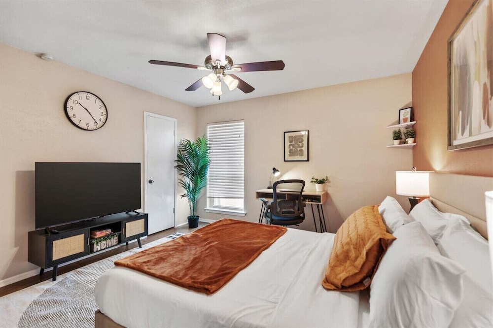 Artistic 1bd: Tcu Walkable, Vibrant & Convenient! - Ryan Place - Fort Worth
