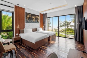 Roupa de alta qualidade, minibar, cofre no quarto, secretária 