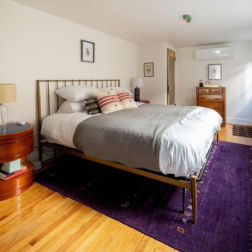 Wyatt's Saloon Guest House 2 - 메릴랜드