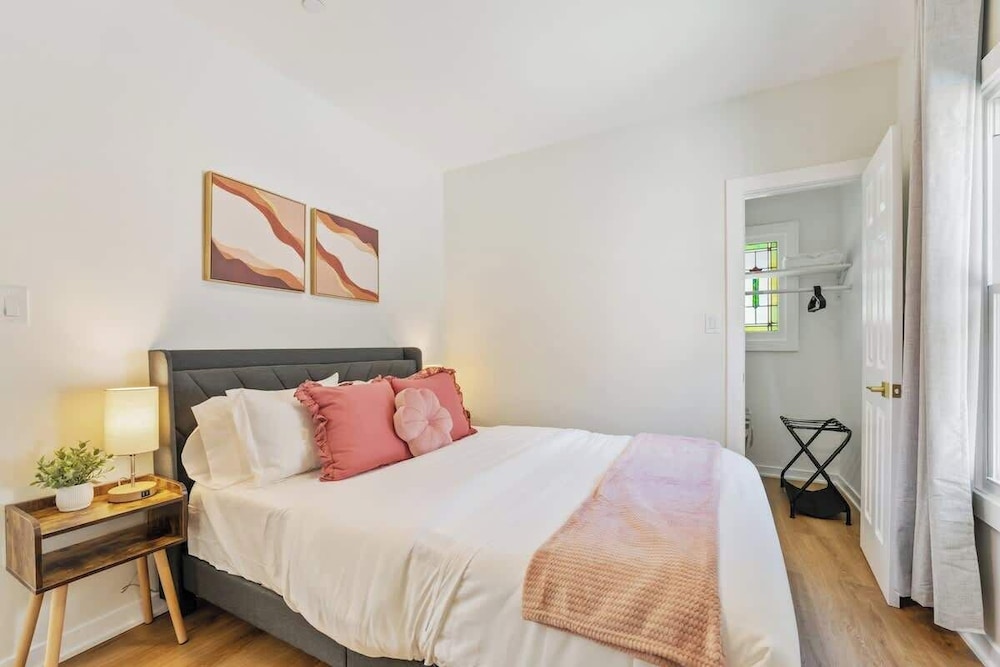 New! 10-min To Downtown | Lcp Collection - Chicago, IL