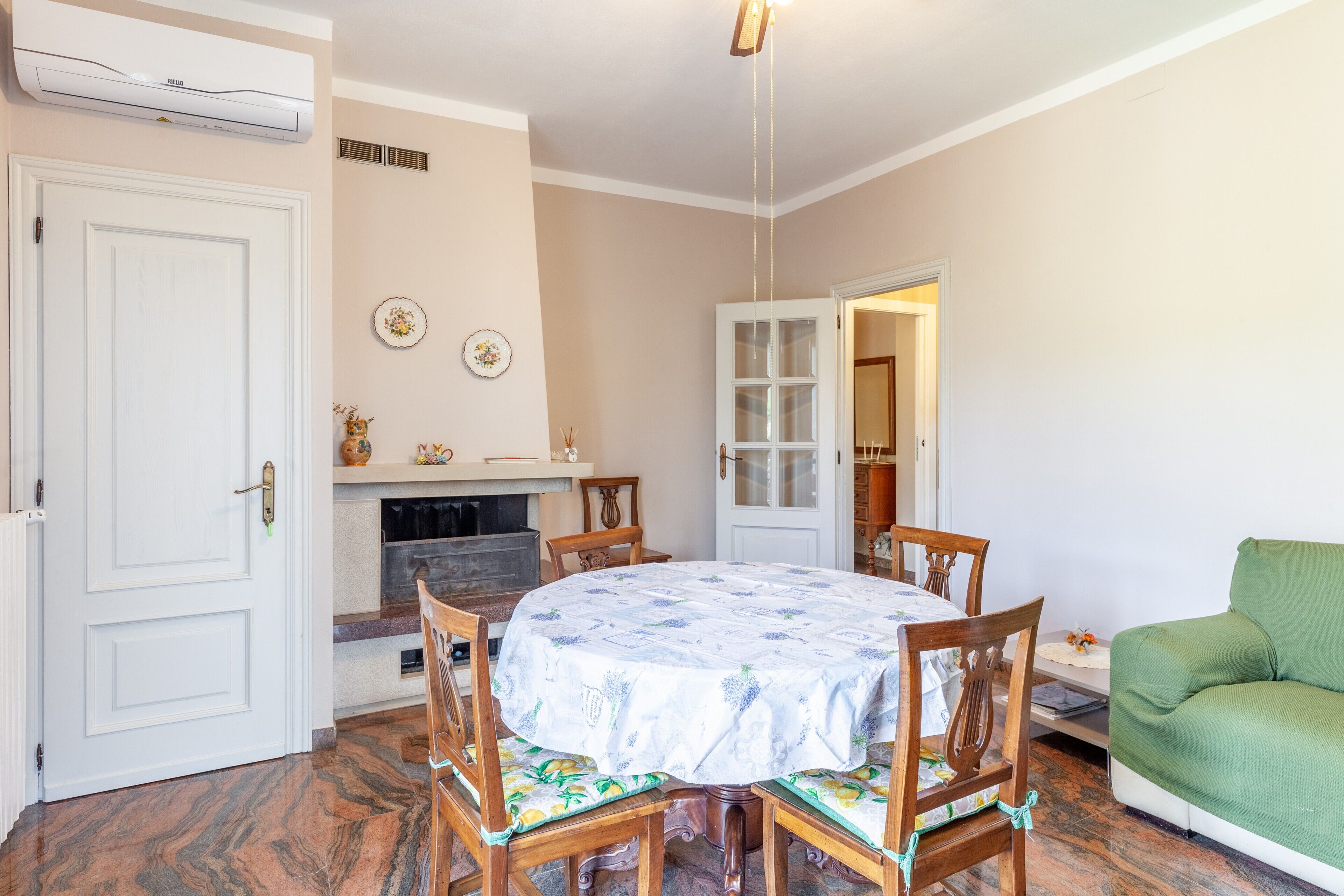 Villa La Lanterna Bianca Apartment With Mountain View, Wi-fi, And Air Conditioning - Pontremoli
