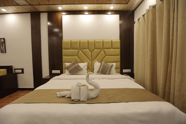 Studioz Paradise Hills Mussoorie - Mussoorie