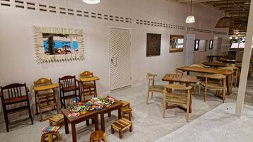 Área de recreio para crianças (coberta)