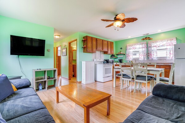 Kayak & Fish: 1 Block To Lakeside Park & Ramp! - Dowagiac, MI