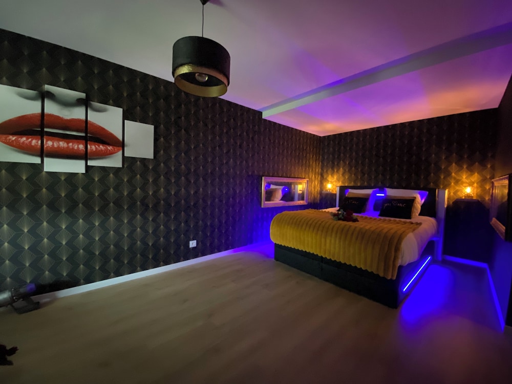 Gîte Romantique La Parenthèse Angevine Love &spa - Brain-sur-Longuenée | Vrbo