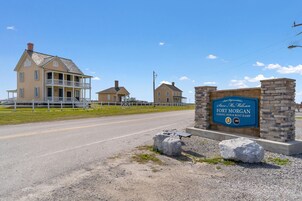 Casa, várias camas (The Rookery III 5006) | Fachada