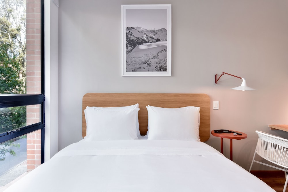 Nuevecuatro By Wynwood House - Bogotá