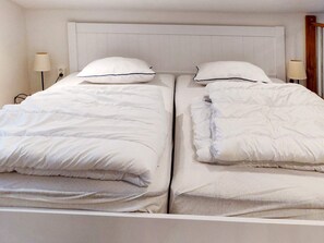 Casa | 2 quartos, individualmente mobiliados