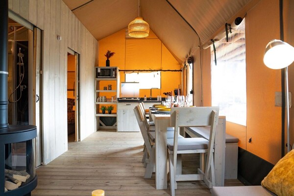 Glamping Tent By Lake De Rhederlaag - Gelderland