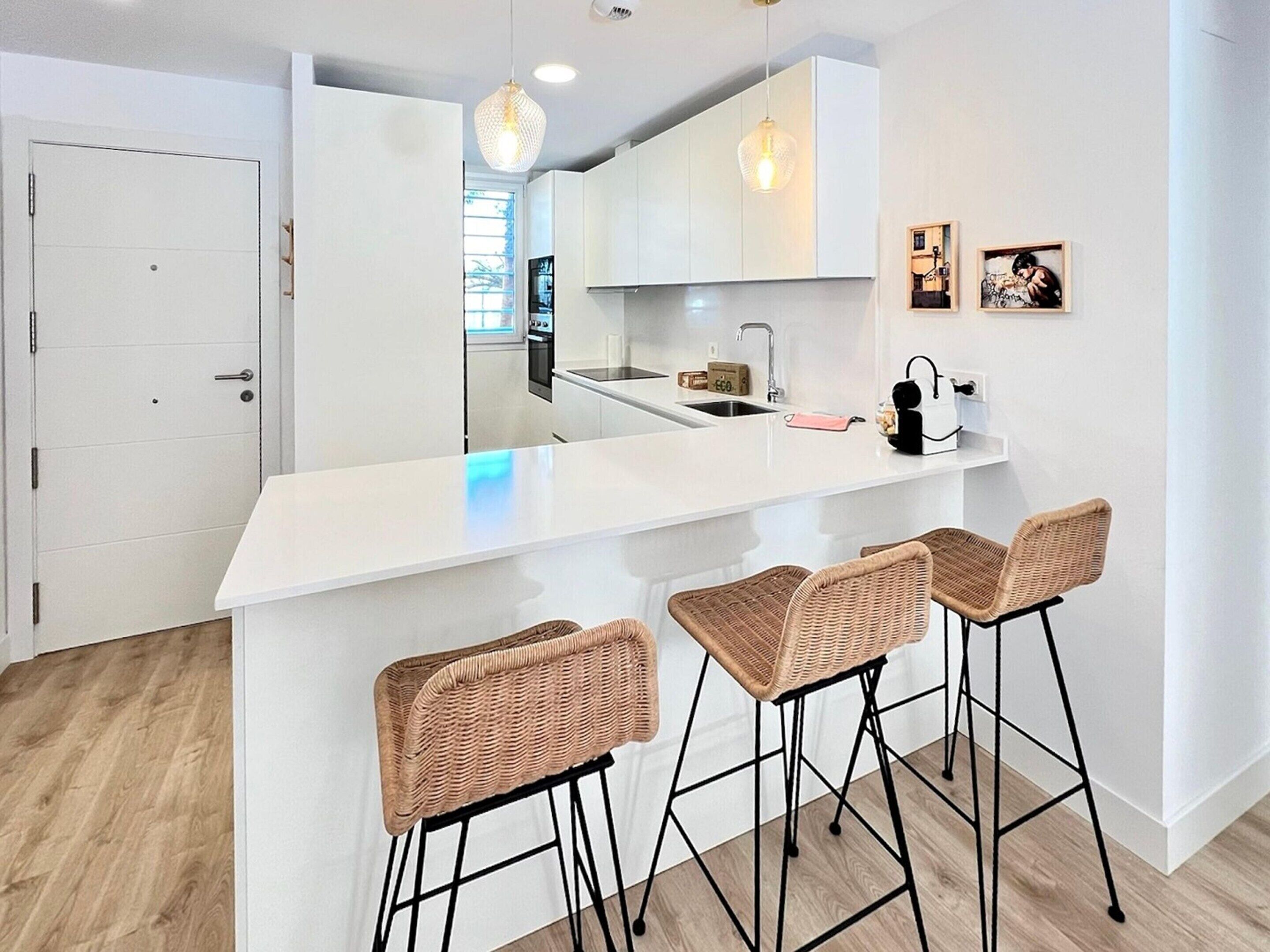 Apartamento | Cozinha privada | Uma torradeira 