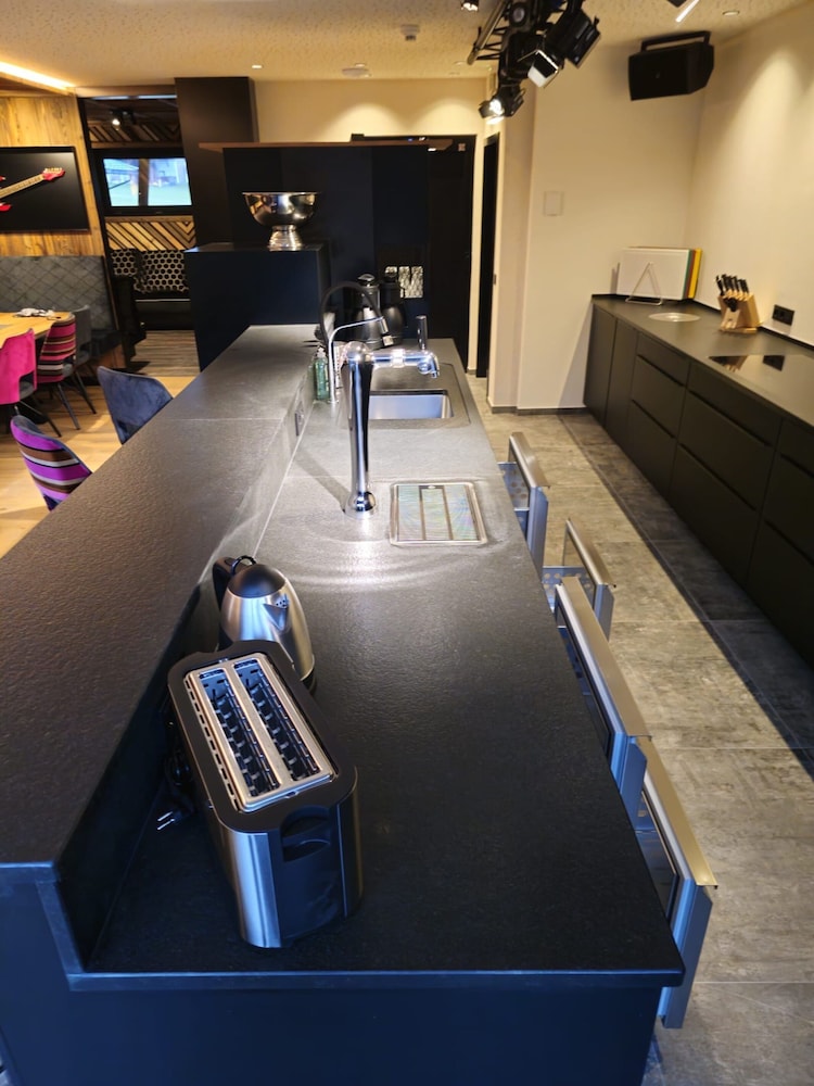 Chalet In Zillertal Near Ski Slopes - Tirol