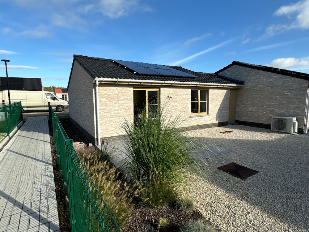 Stylish Fisherman's Cottage In A Quiet Location - Koksijde
