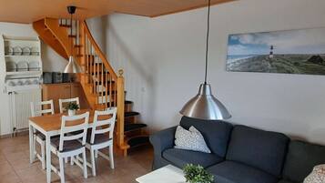 Casa | Cozinha privada | Fogão, chaleira elétrica, torradeira