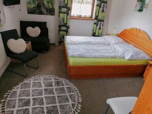 Apartamento | 2 quartos, com mobília individualizada, roupa de cama fornecida 