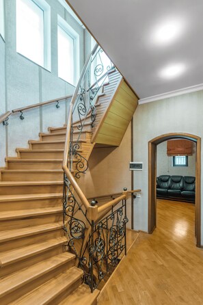 Villa, 3 quartos | 3 quartos, roupa de alta qualidade, com mobília individualizada 