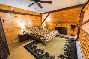 Apartamento Superior, 2 quartos, não fumadores, cozinha | Com decoração personalizada, com mobília individualizada, secretária 