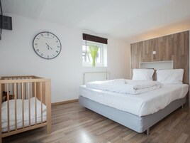 Apartamento | 1 quarto, com mobília individualizada, roupa de cama fornecida 