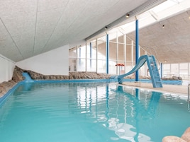 Casa | Piscina | Piscina interior, piscina exterior