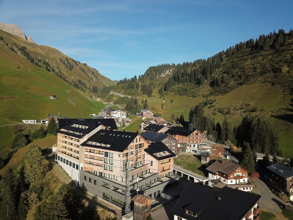 Apartment In Schrocken Near The Ski Area - Kleinwalsertal