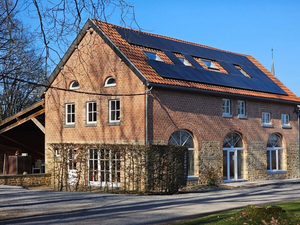 Holiday Home In Wallonie With Terrace - Theux