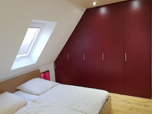 Casa | 1 quarto, individualmente mobiliados, ferros/tábuas de passar roupa