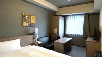 Quarto Individual Comfort, não fumadores | 1 quarto, secretária, ferro/tábua de engomar, Wi-fi grátis