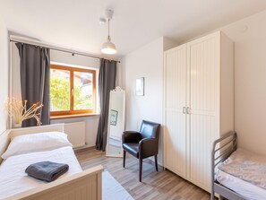 Apartamento | 3 quartos, individualmente mobiliados, roupa de cama
