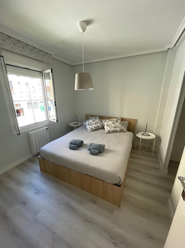 Apartamento Recien Reformado Excelente Ubicación - Santander