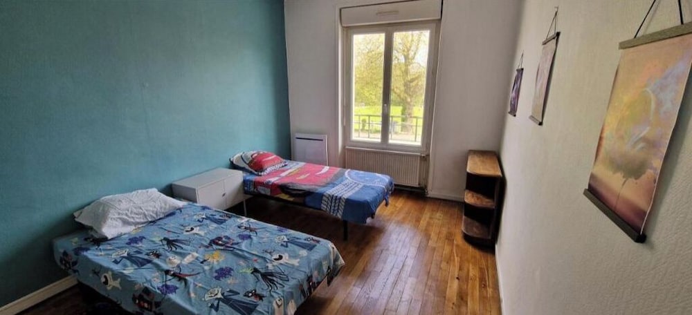 Le Tillois, Appartement Centre Ville Proche Tous Commerces, Grande Salle De Bain - Villers-Bocage