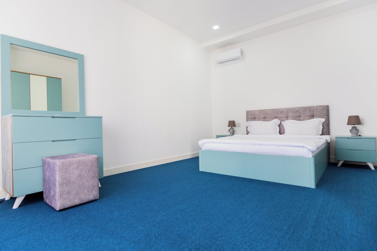 Villa Deluxe | Cofre no quarto, ferro/tábua de engomar, Wi-fi grátis