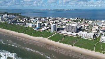 Na praia