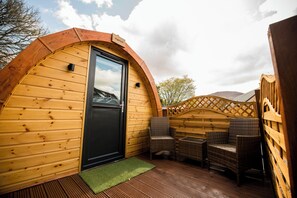 Highland Glamping Pod | Terraço/pátio interior
