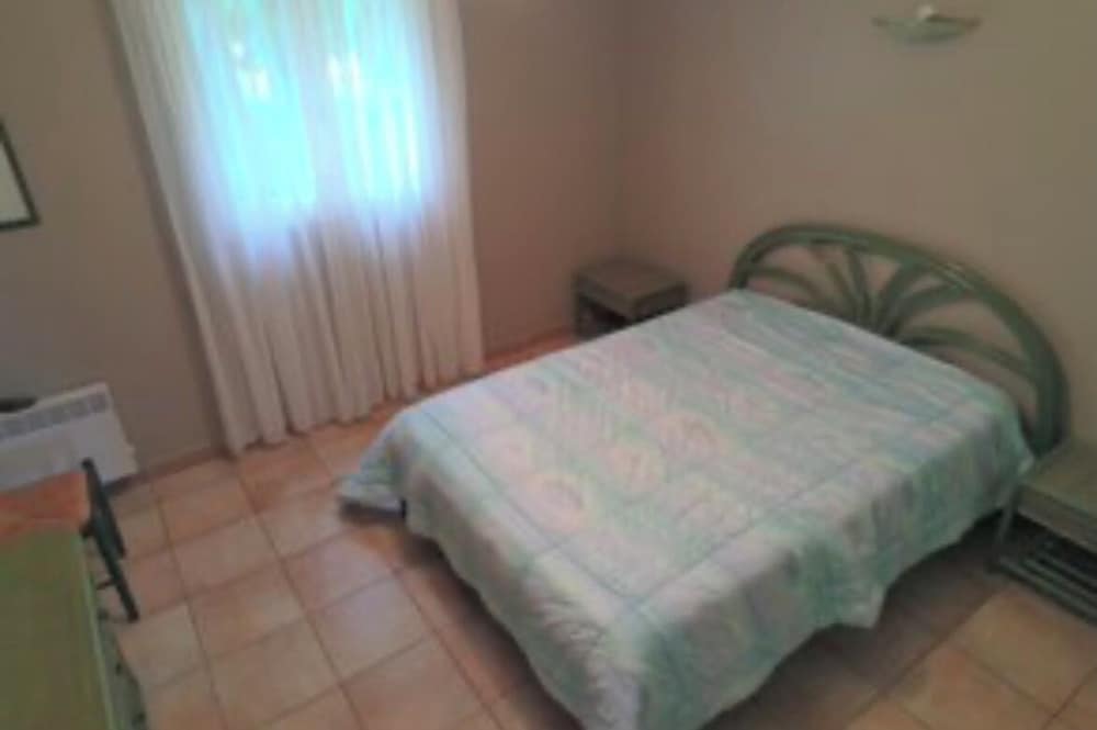 Maison Calme 4pers. Avec Jardin - Ghisonaccia