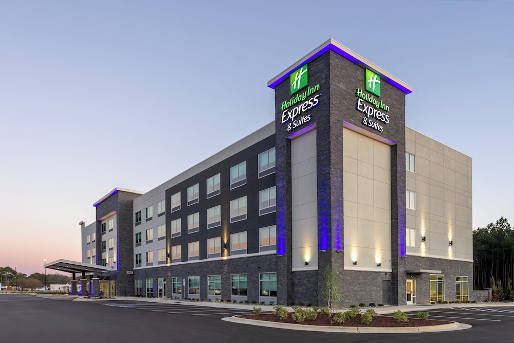 Holiday Inn Express & Suites Benson By Ihg - Smithfield, NC