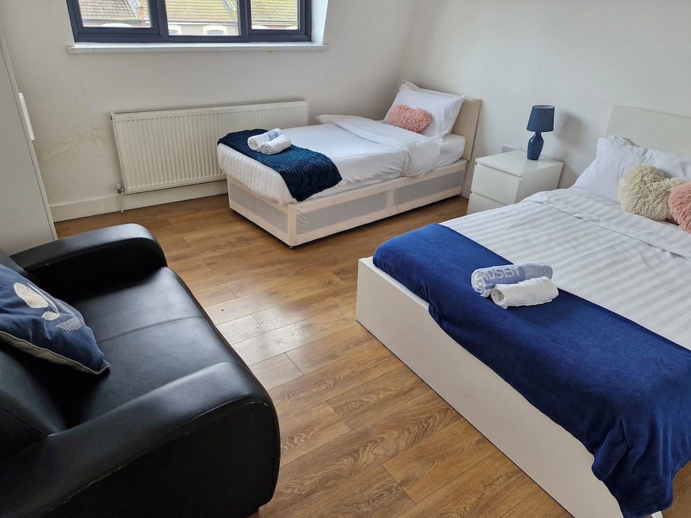 Immaculate 1-Bed Apartment in London - London | Vrbo