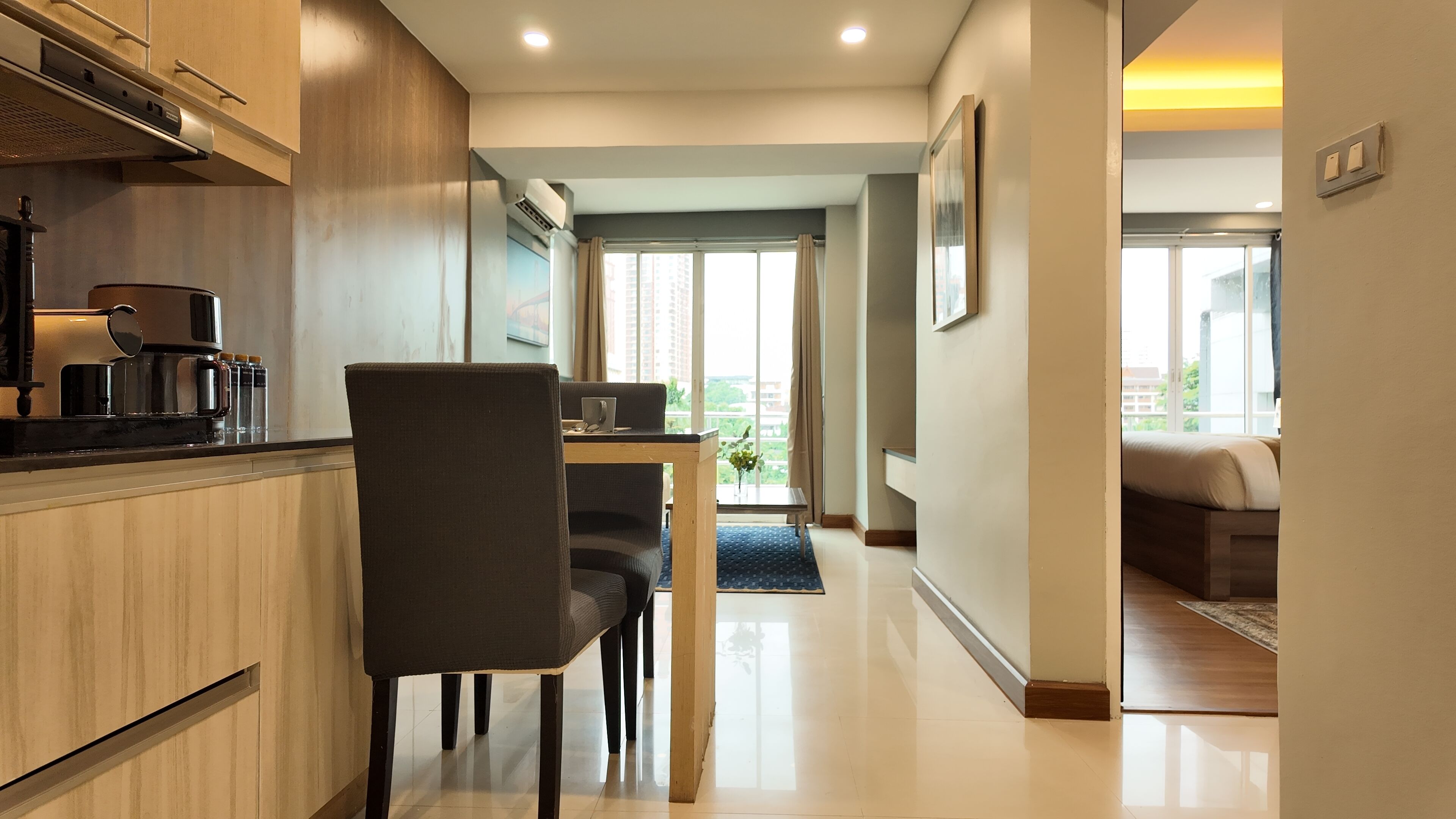 Suite Executiva | Sala de estar | Smart TV de 43 polegadas com canais digitais 