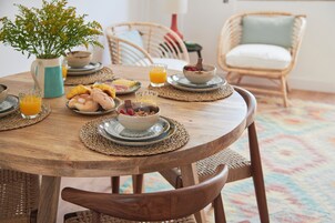 Apartamento | Sala | TV de ecrã plano 