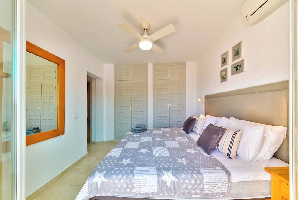 Amazing Views, Private Pool, Sleeping Up To 5 Guests In Moraira. - Moraira