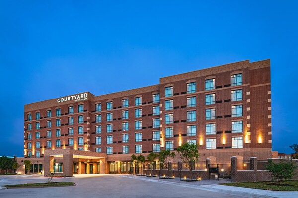 Courtyard By Marriott Dallas Frisco - Frisco, TX