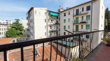 Apartamento Exclusivo em Condomínio Fechado | Terraço/pátio interior