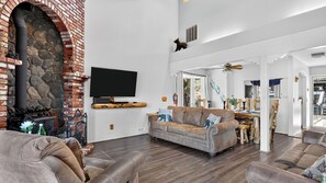 Casa (3 Bedrooms) | Interior